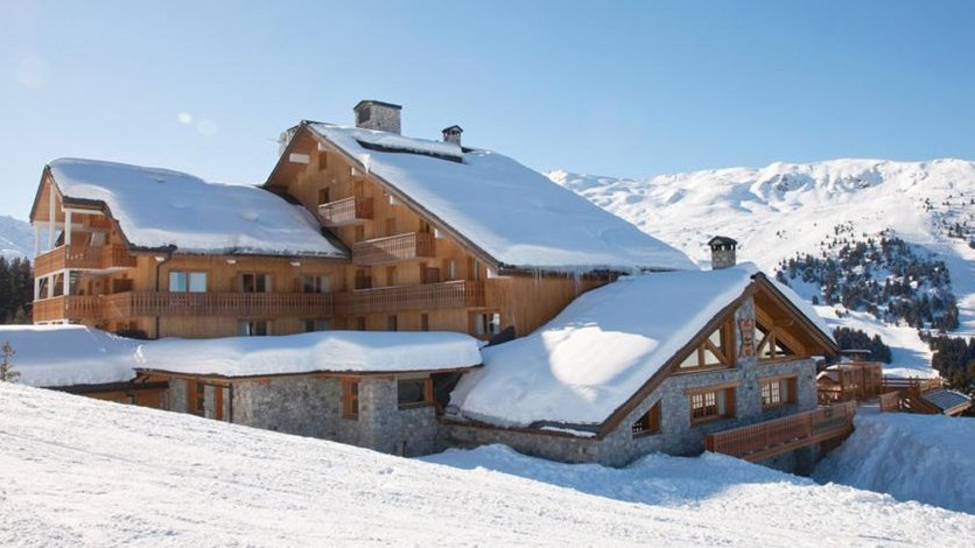 Allodis Sport | Ski Hire | Meribel Centre